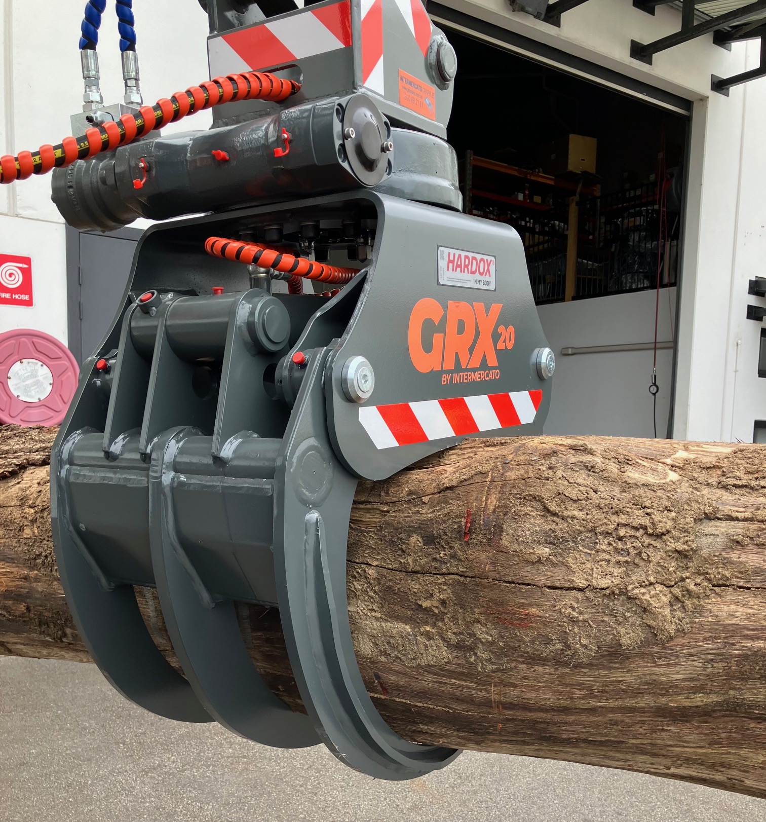 Five Finger Grapples - Five Finger Grabs