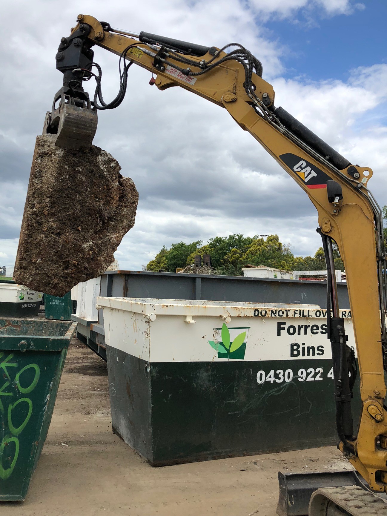 Excavator Sorting Grabs