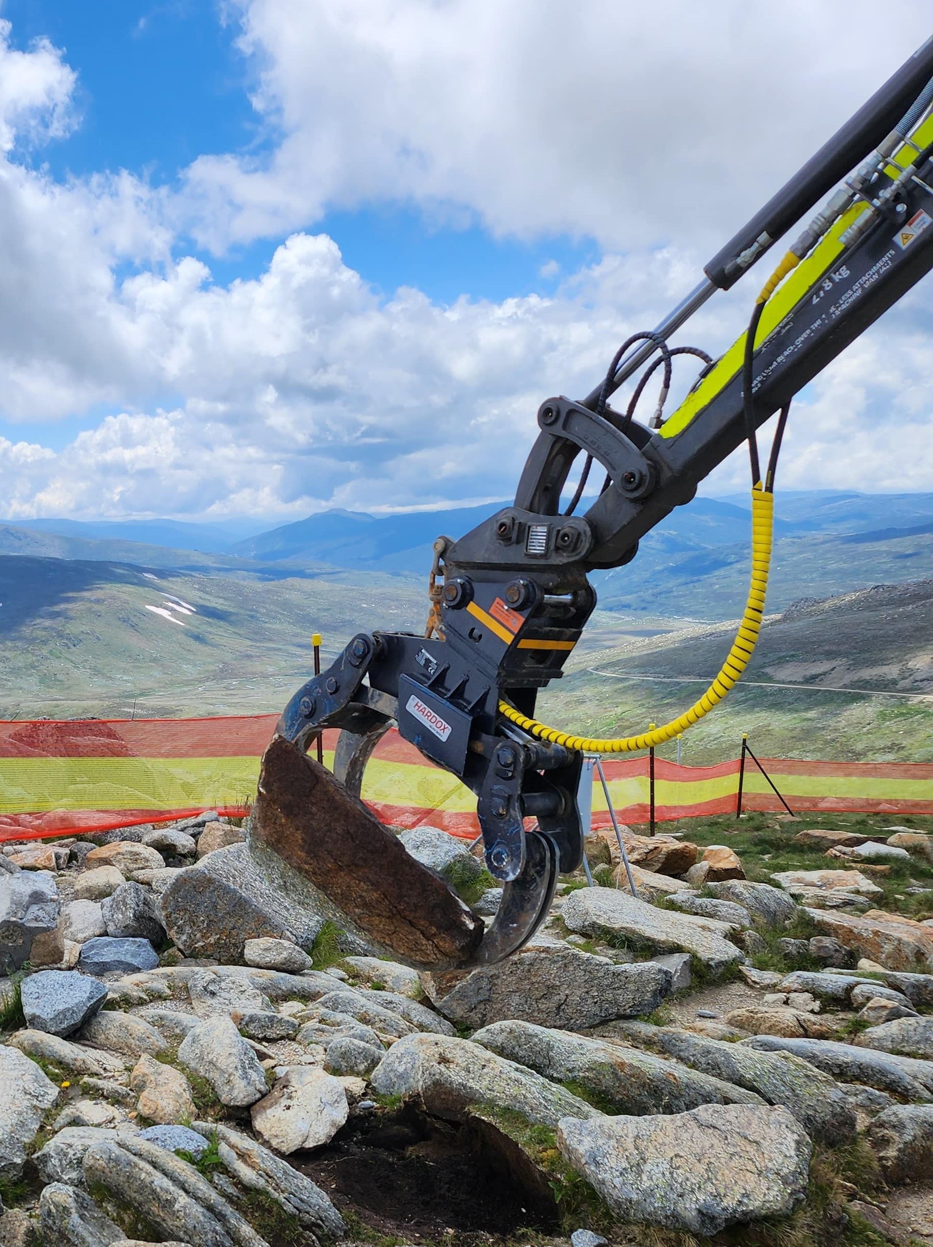 Stone Rock Grabs | Stone Rock Grab