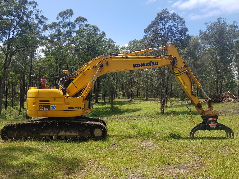 Rotating Five Finger Grapples