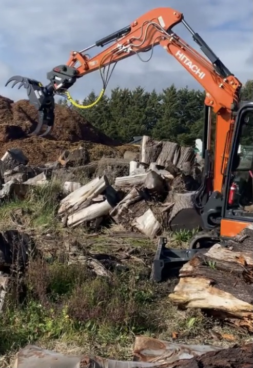 Rotating Five Finger Grapples