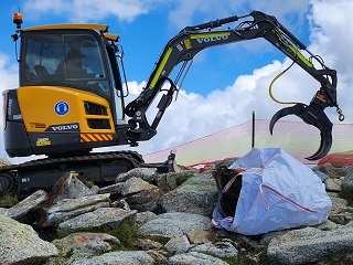 Stone Rock Grabs | Stone Rock Grab